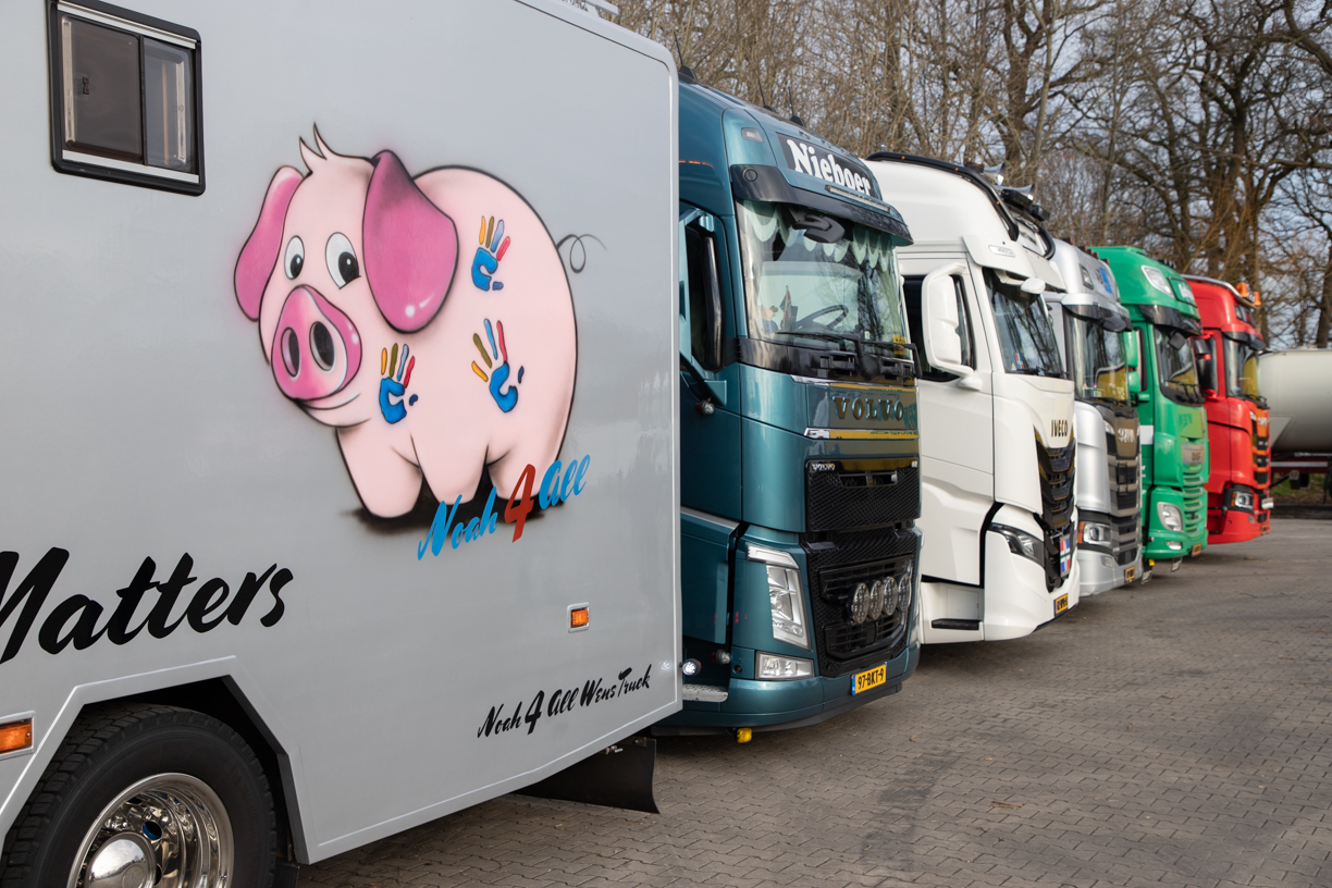 Noah4All hangt de slingers voor Rudolf op.